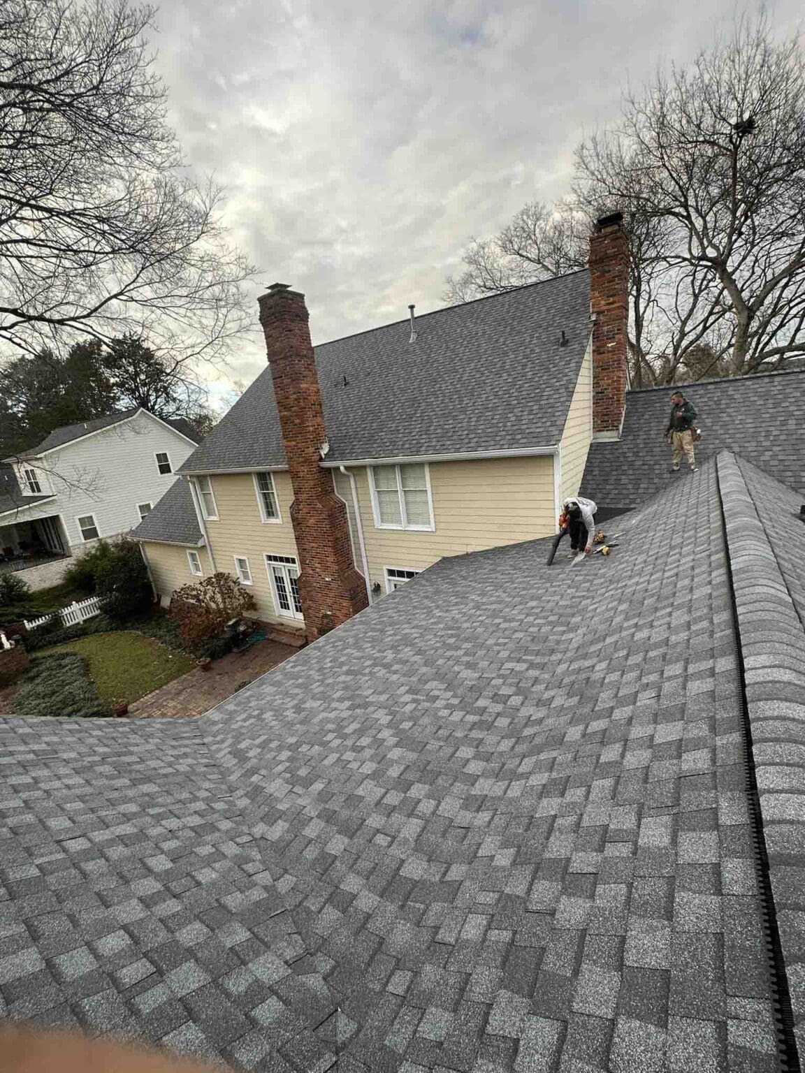 Provide a guide how this can maintain roofs - StormProof Roofing